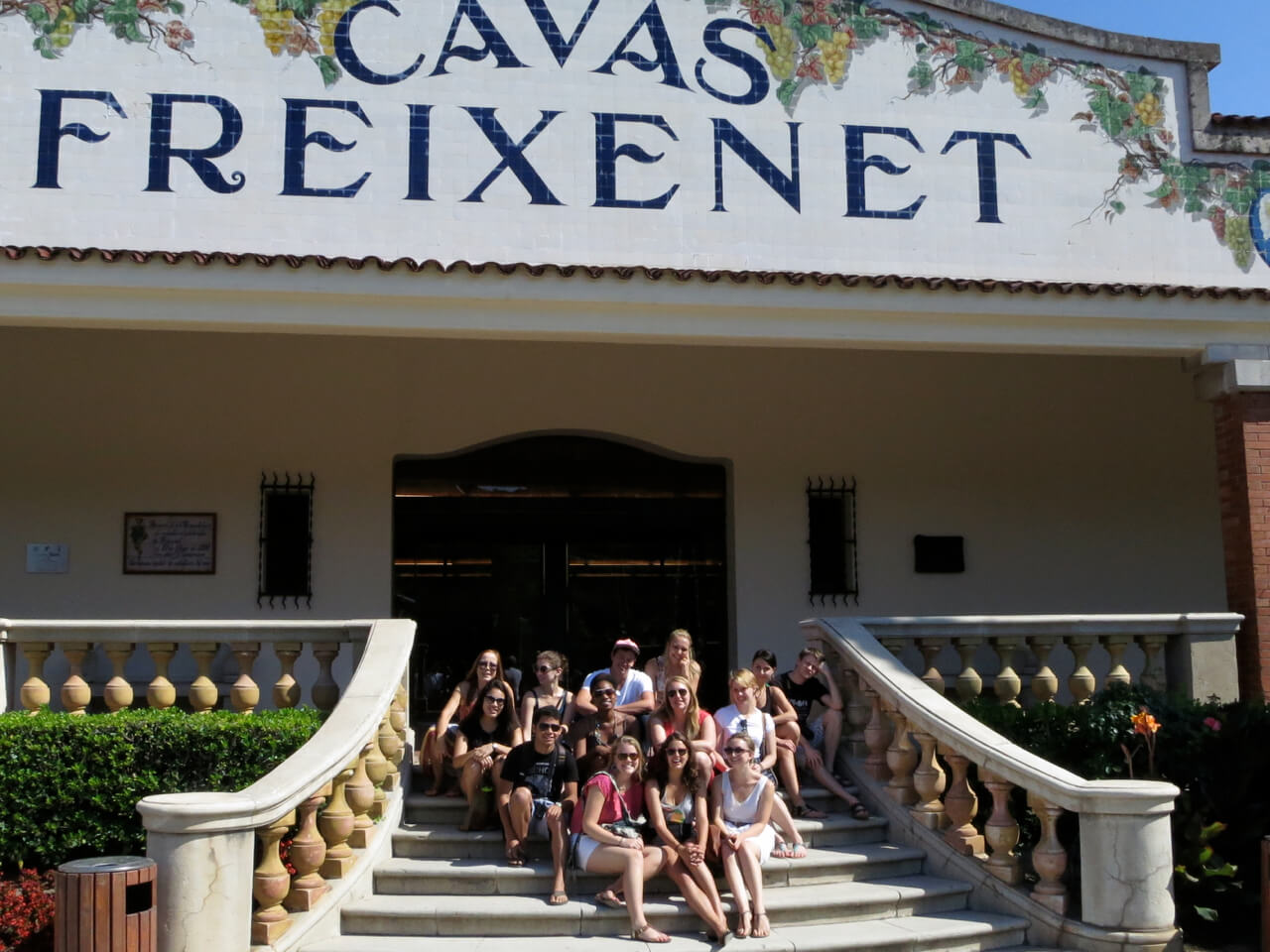 Internship & Volunteer Programs in Barcelona, Spain | Connect-123